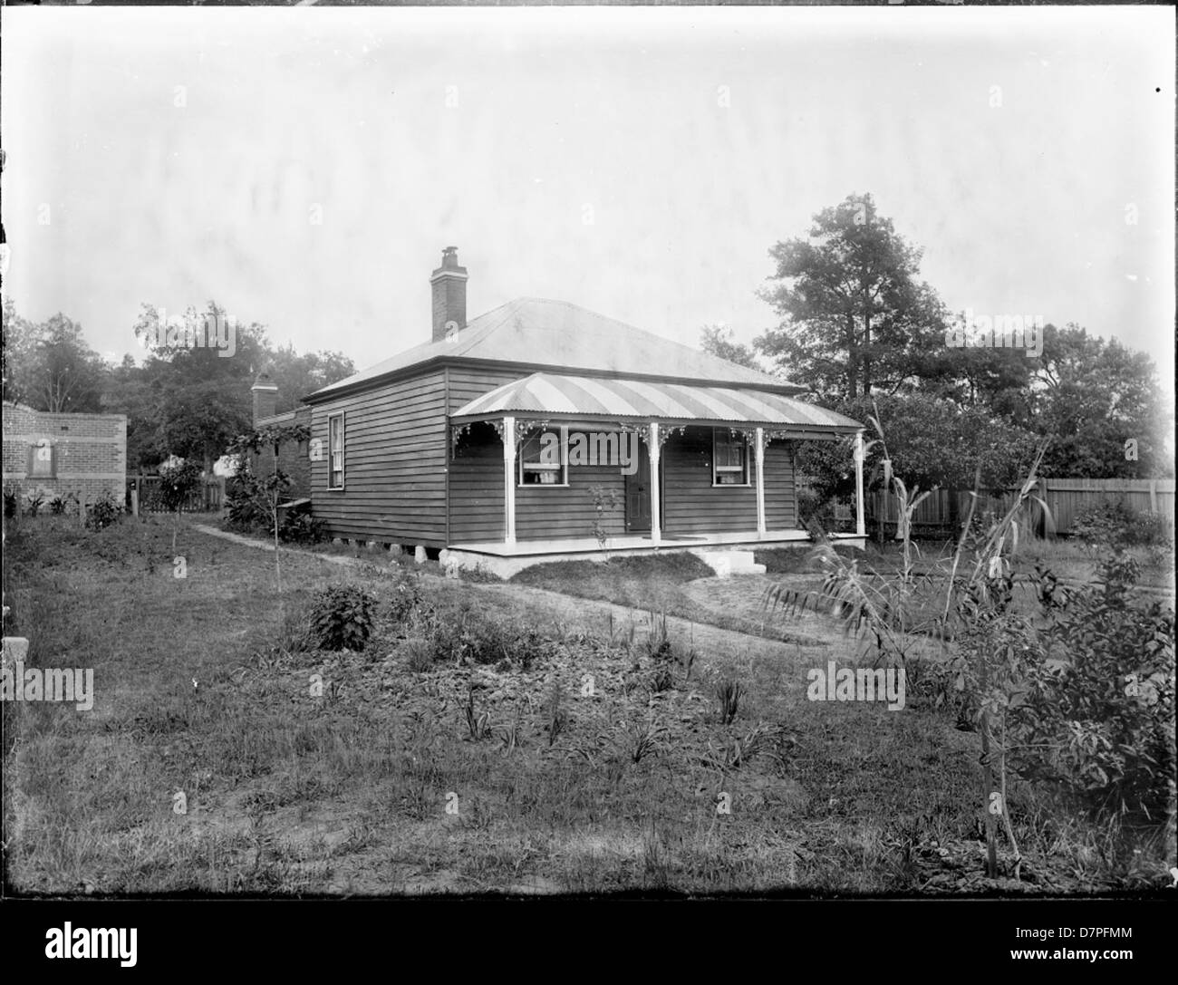 This weatherboard cottage, housed at the Powerhouse Museum, features ...