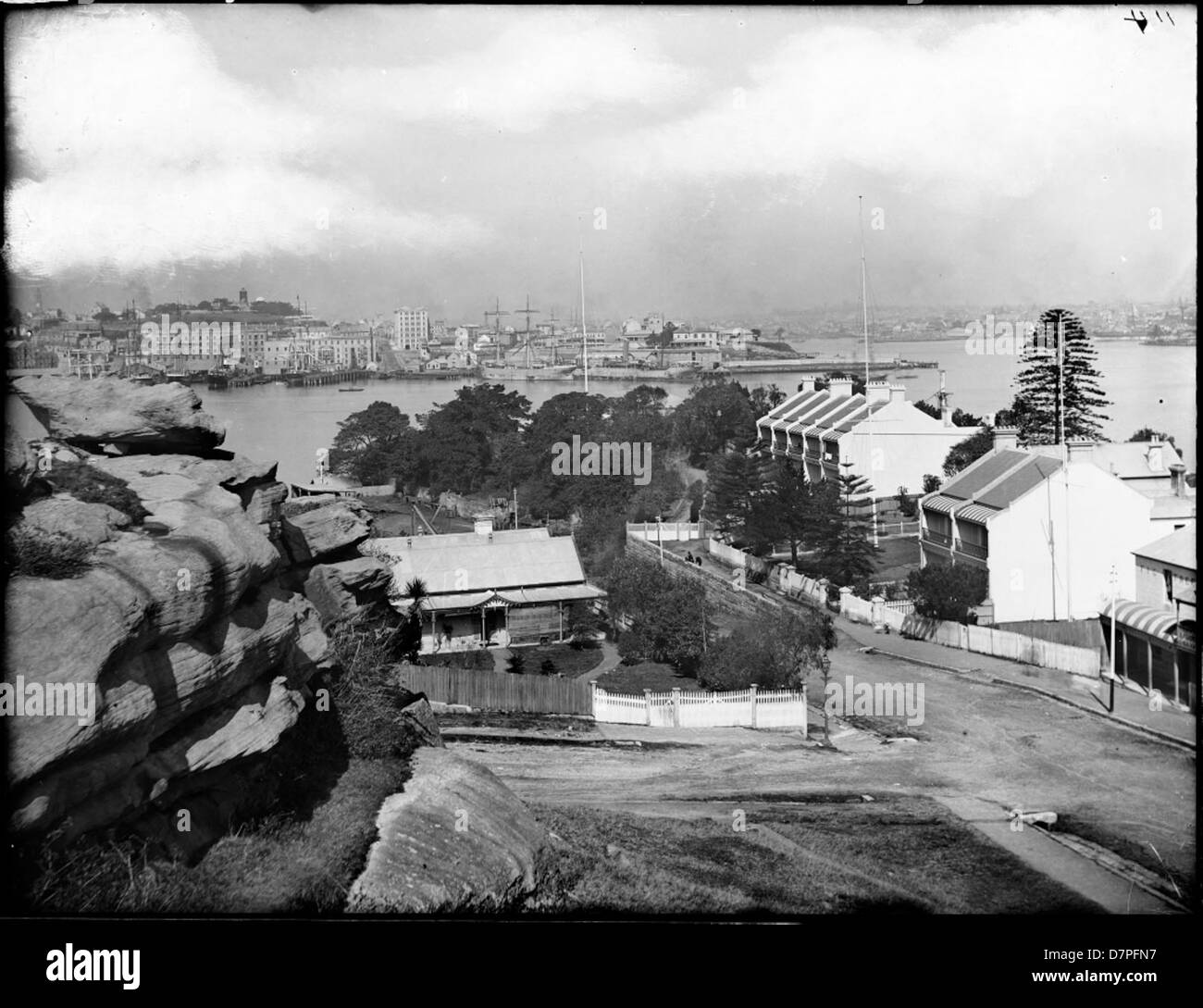 Pyrmont from the water hi-res stock photography and images - Alamy