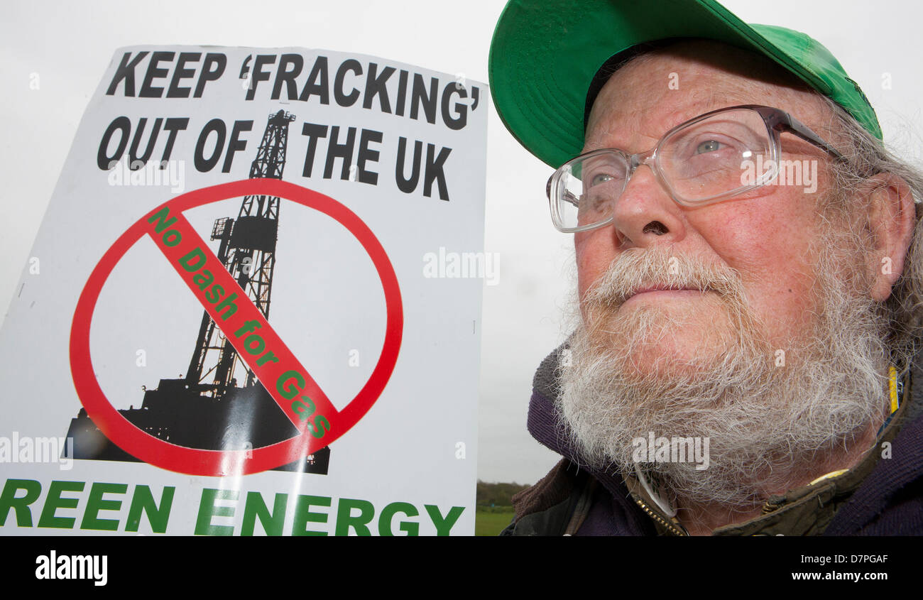 a cuadrilla plumpton frack off anti protest shale gas extraction ...