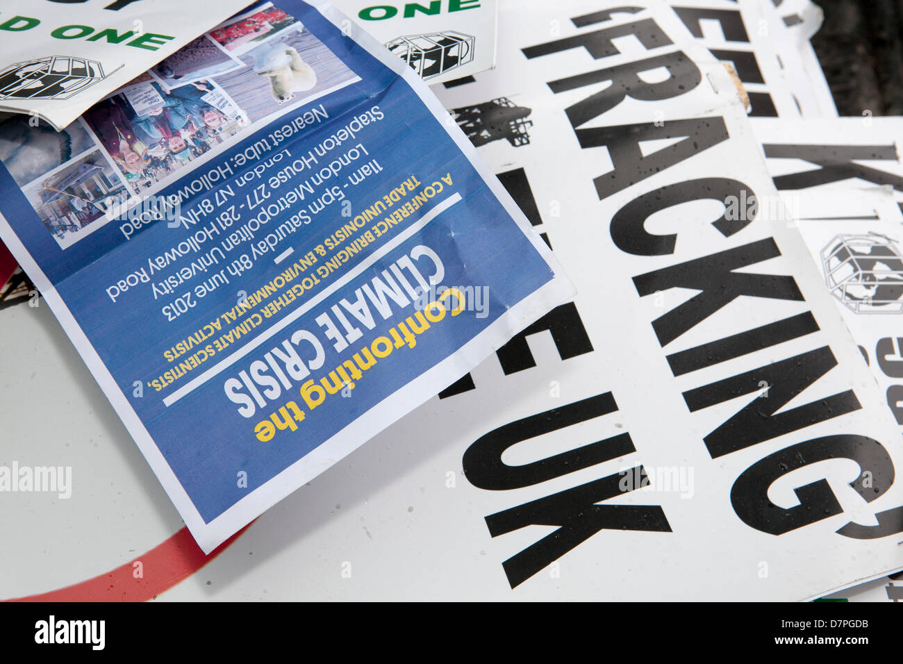 a cuadrilla plumpton frack off anti protest shale gas extraction ...