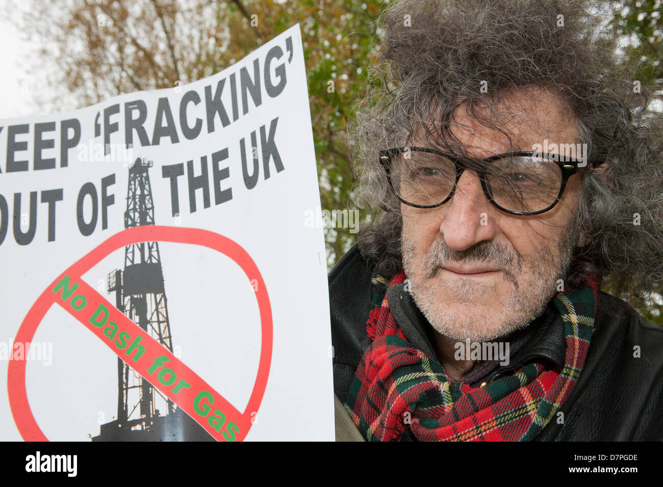 a cuadrilla plumpton frack off anti protest shale gas extraction ...