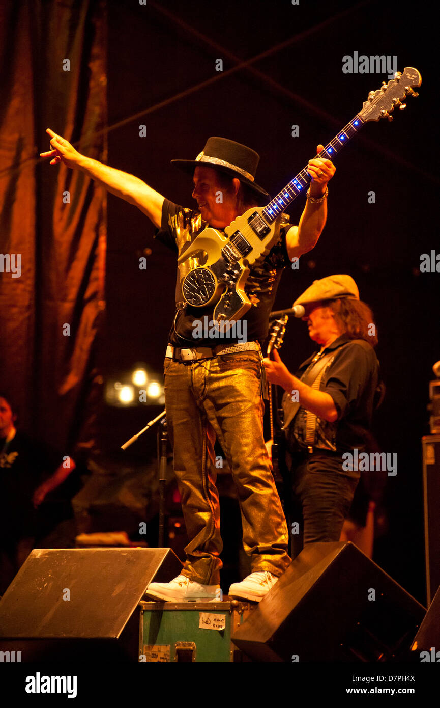 Don powell slade hi-res stock photography and images - Alamy