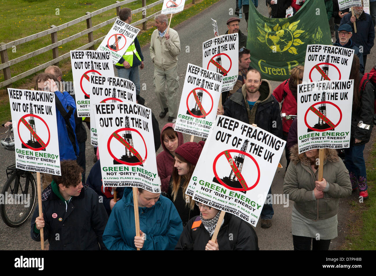 a cuadrilla plumpton frack off anti protest shale gas extraction ...
