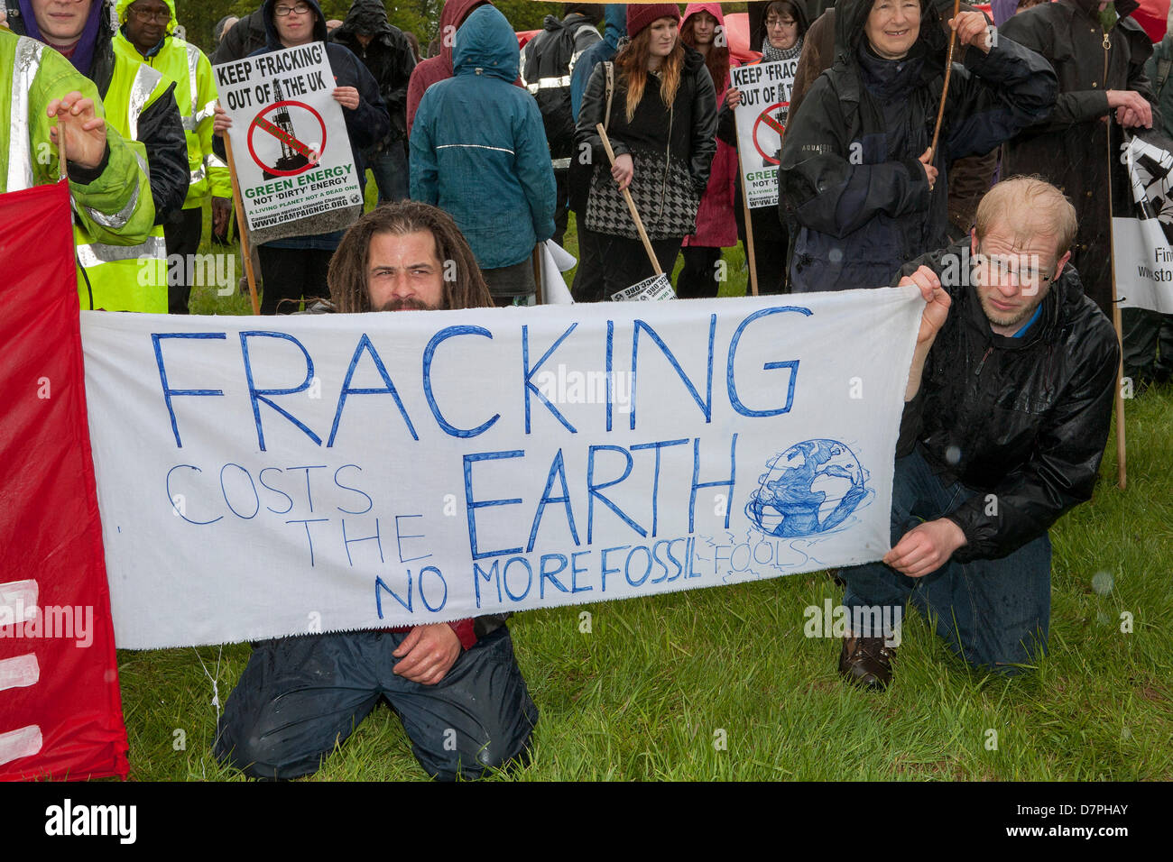 a cuadrilla plumpton frack off anti protest shale gas extraction ...