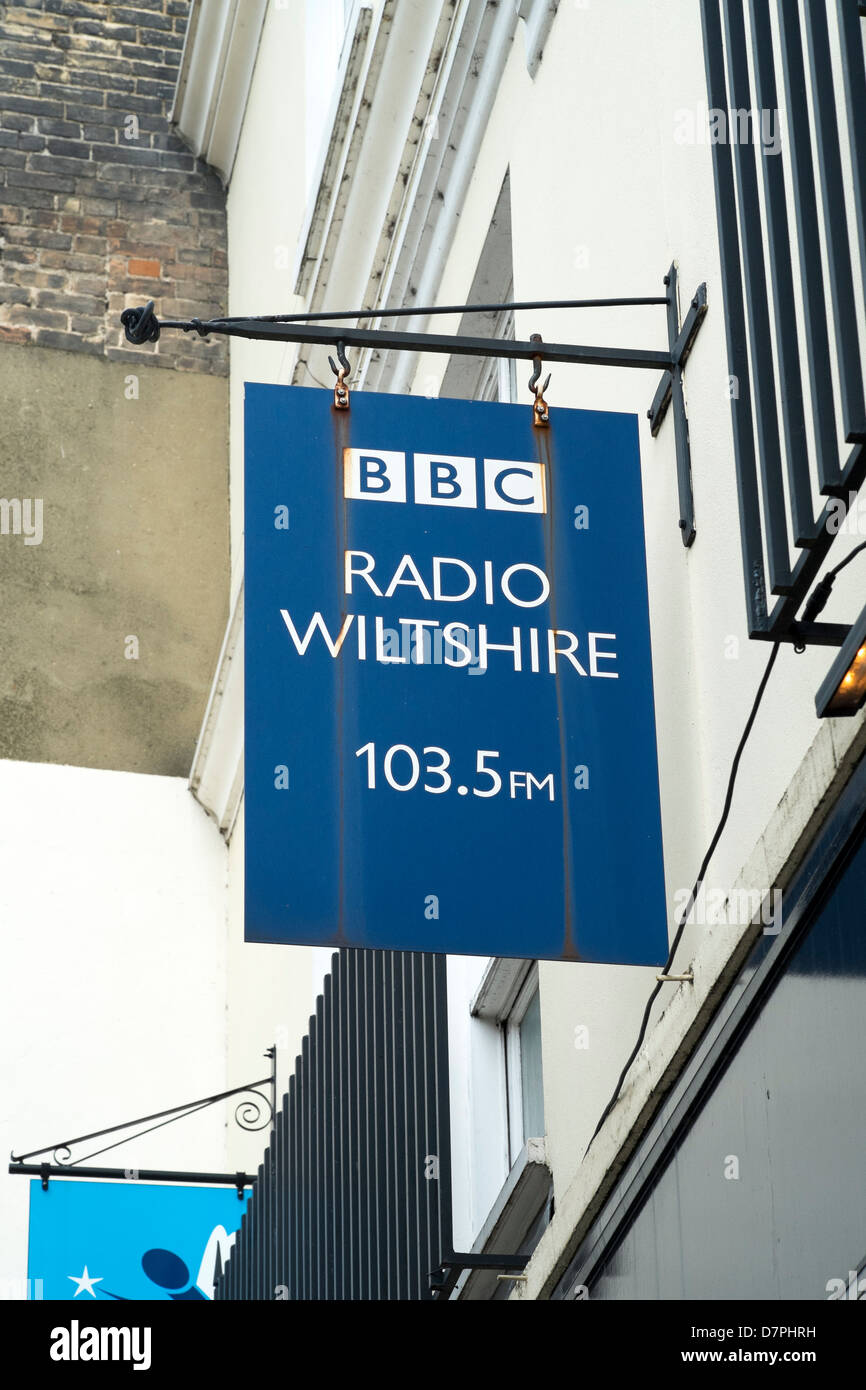 Bbc radio station hi-res stock photography and images - Alamy