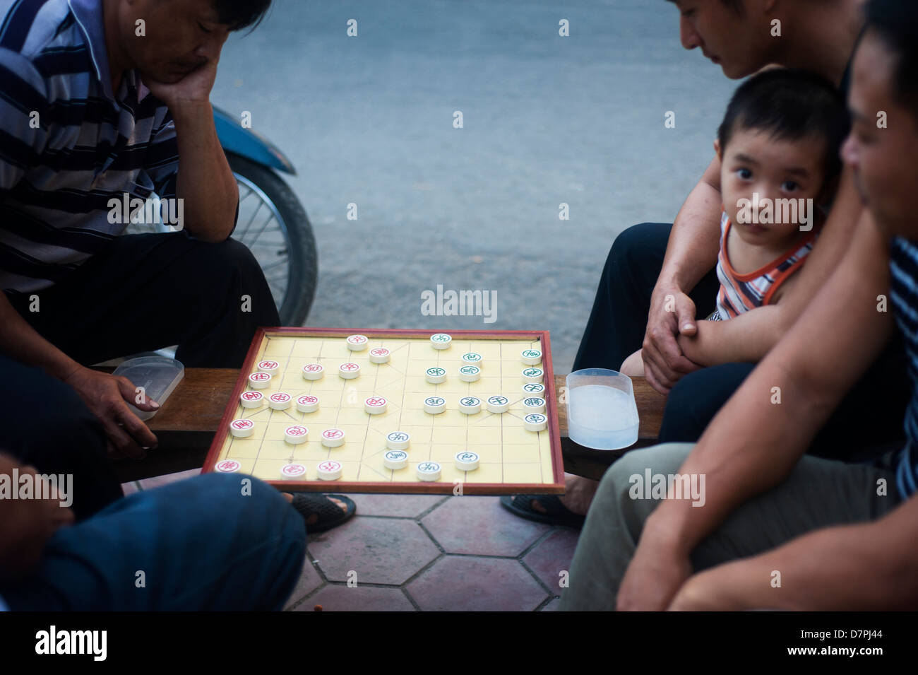 Vietnamese chess hi-res stock photography and images - Alamy