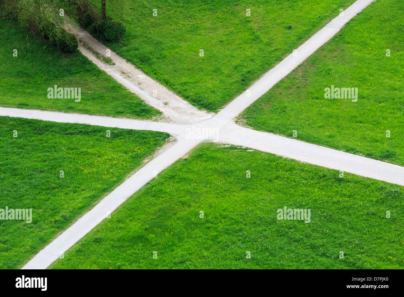 Grass crossroads in the middle of grassland Stock Photo - Alamy