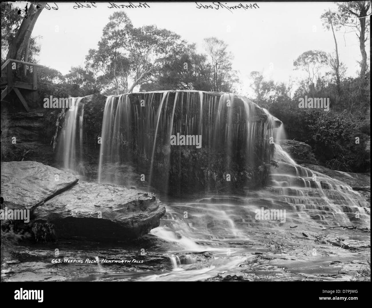 This photograph depicts the Weeping Rock at Wentworth Falls, showcasing ...