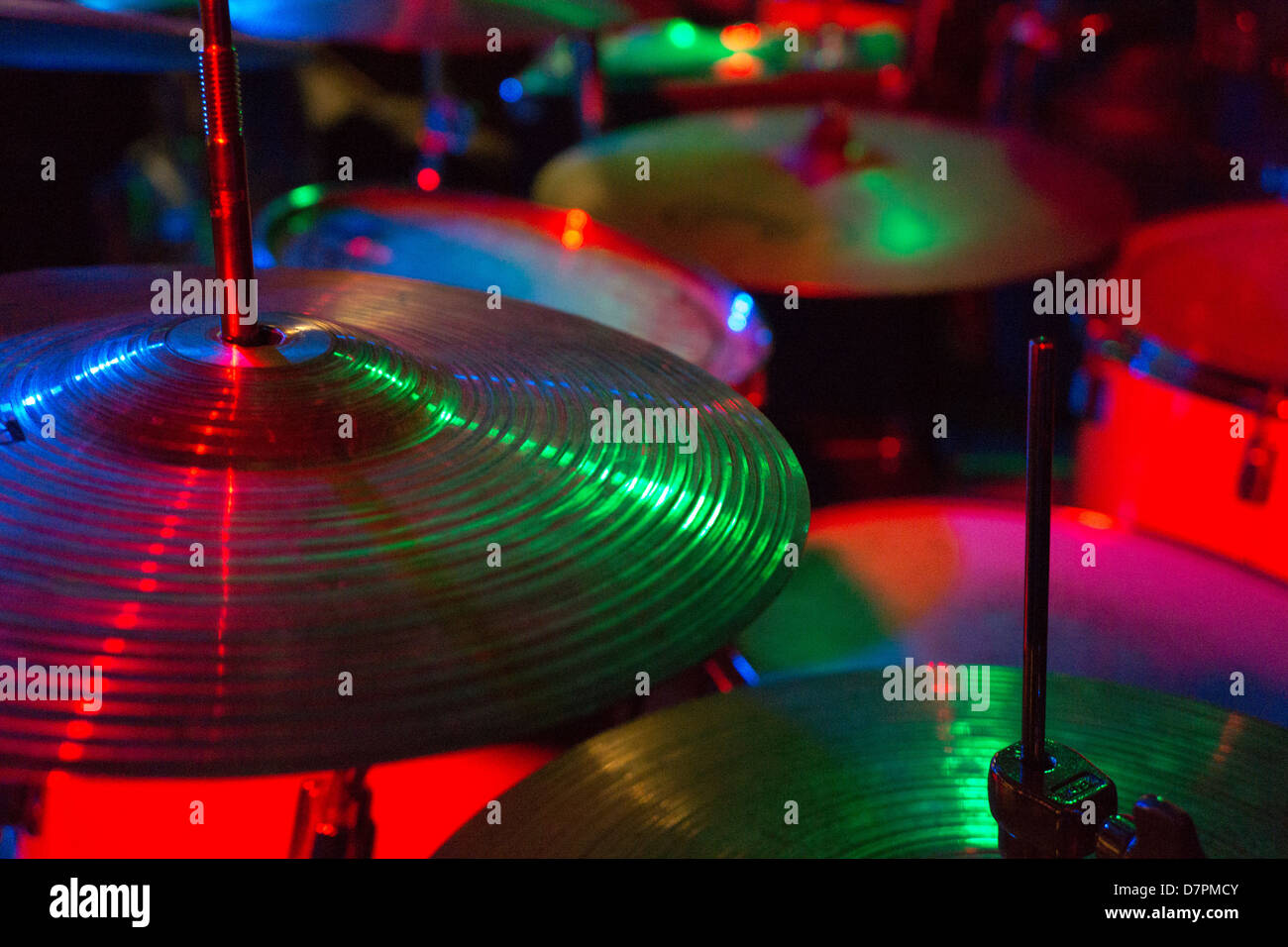 Drum cymbals hi-res stock photography and images - Alamy