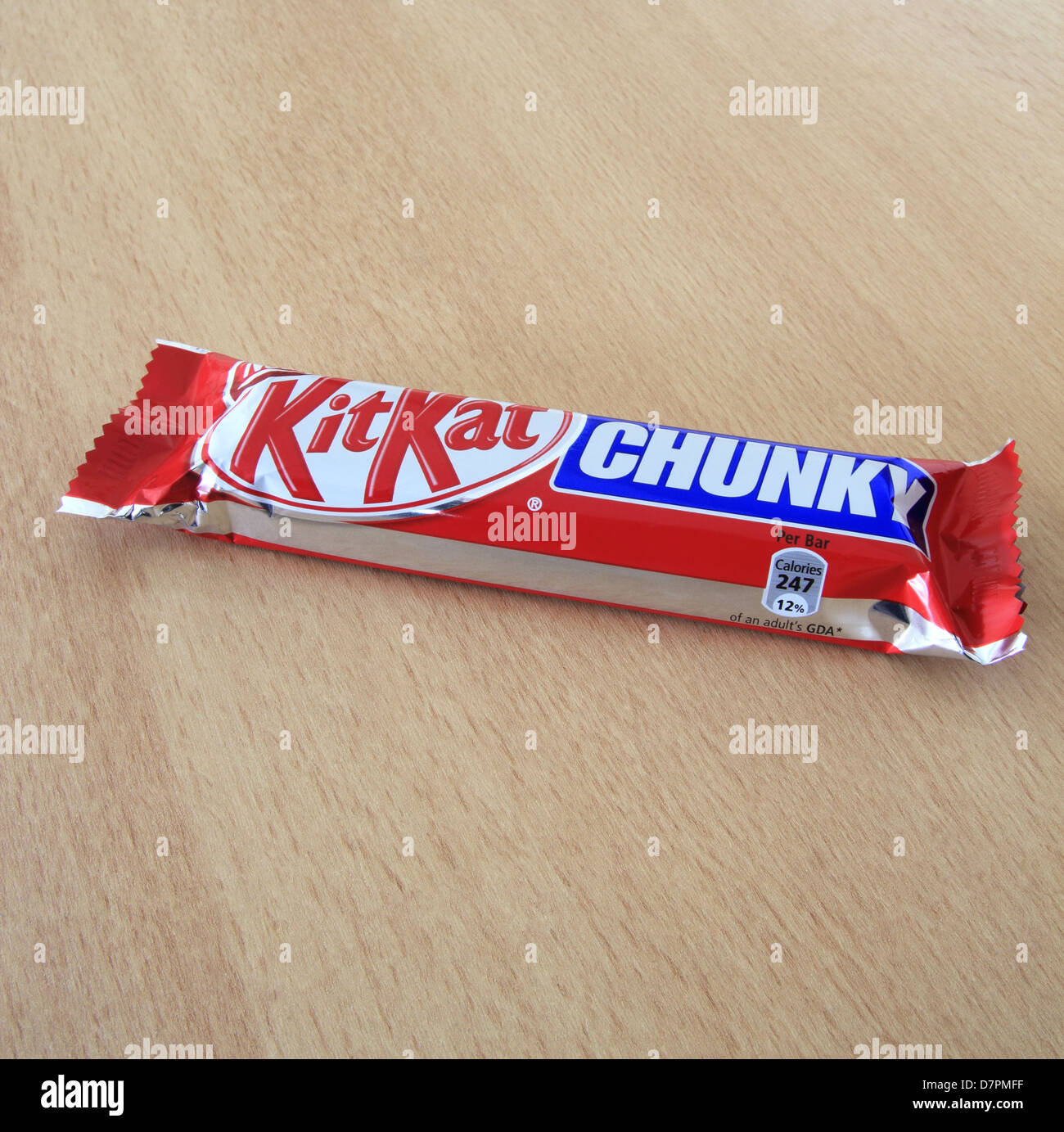 Nestle chocolate bars hi-res stock photography and images - Alamy