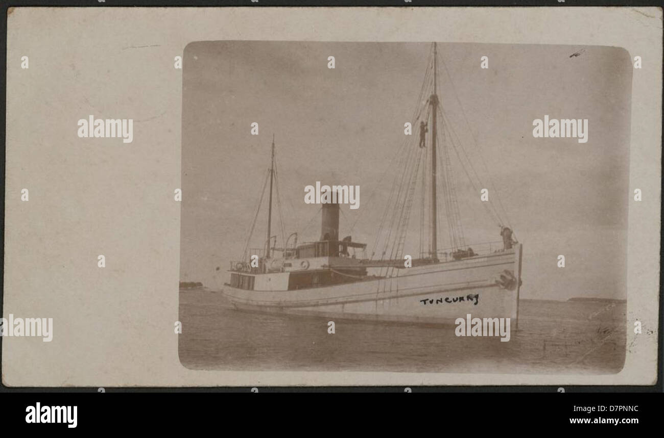 1900's steam ship hi-res stock photography and images - Alamy