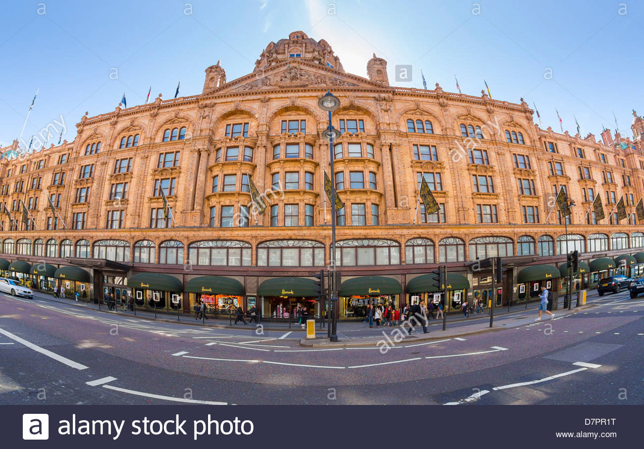 Harrods London Exterior Stock Photos & Harrods London Exterior Stock ...