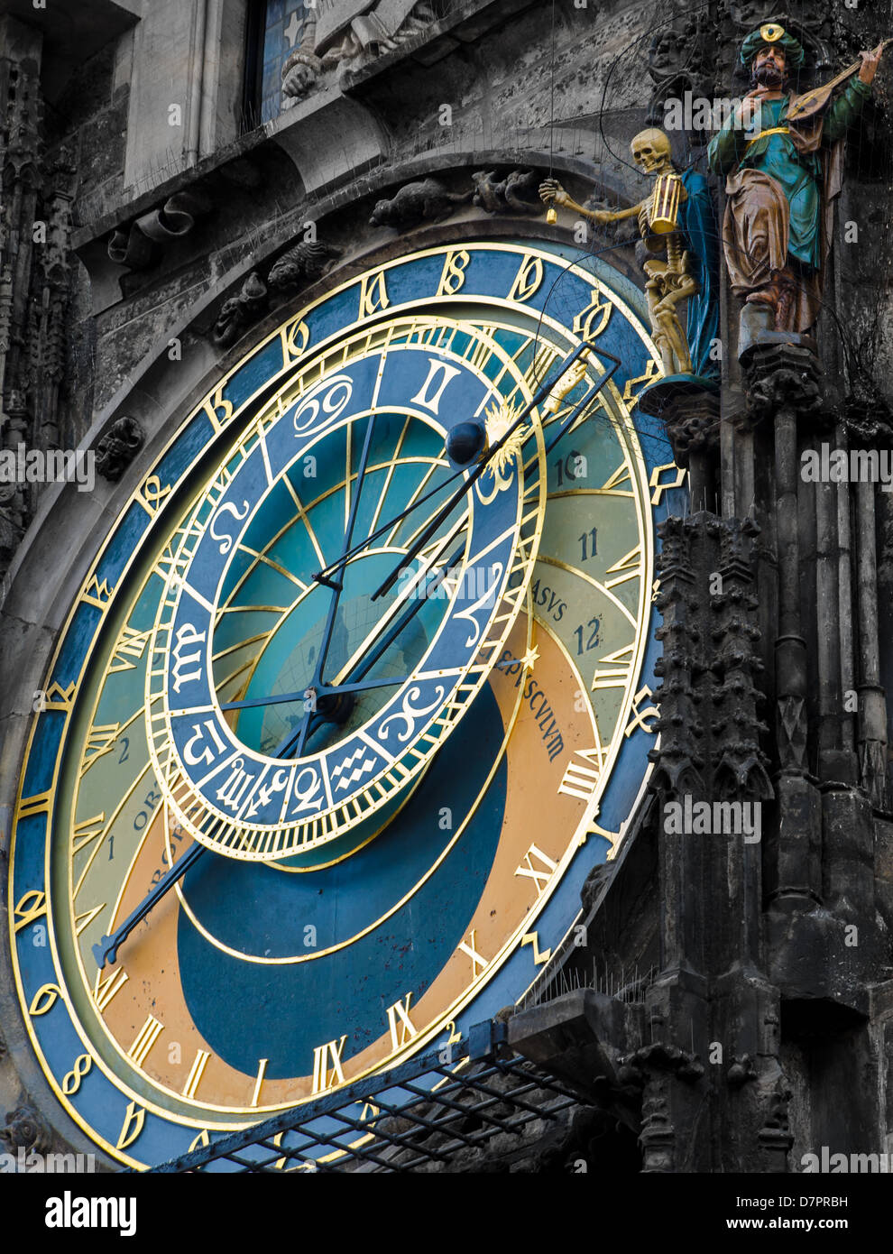 Astronomical clock calendar hi-res stock photography and images - Alamy