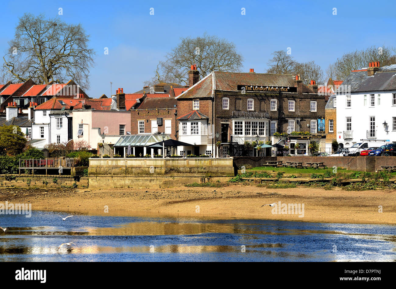 The london apprentice isleworth hi-res stock photography and images - Alamy
