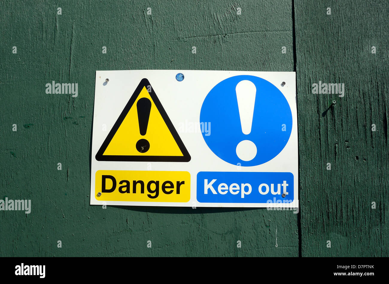 Sign on building site hoarding hi-res stock photography and images - Alamy