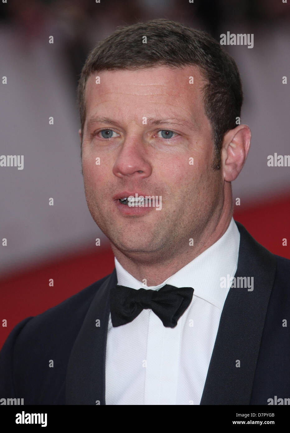 DERMOT O'LEARY BRITISH ACADEMY TELEVISION AWARDS SOUTHBANK LONDON ...