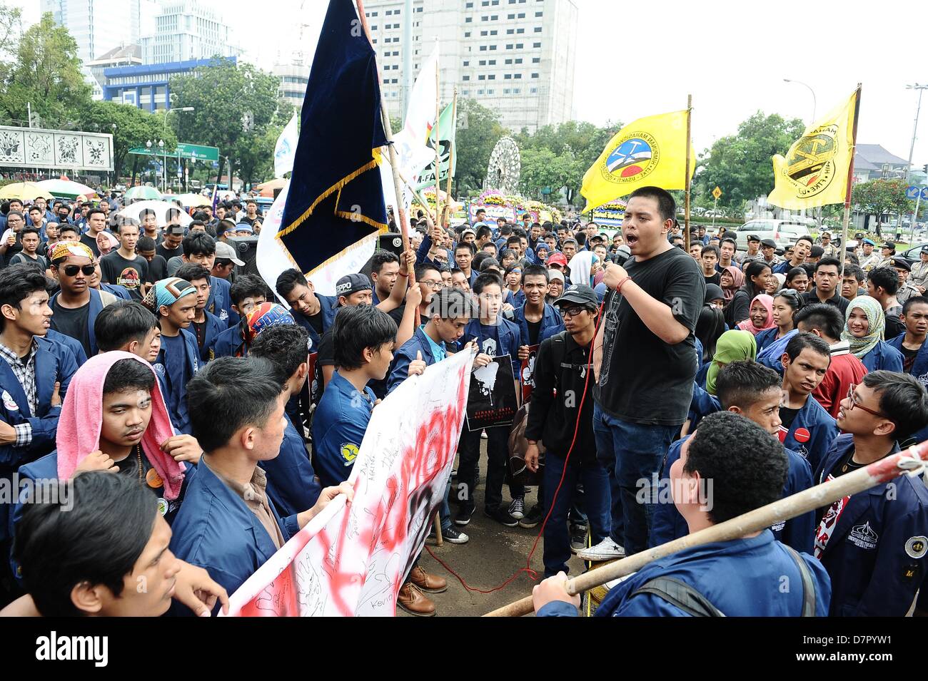 May 1998 jakarta hi-res stock photography and images - Alamy