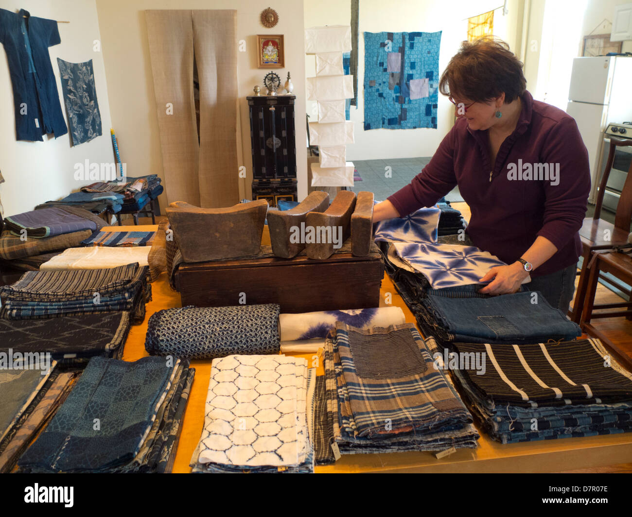 Sashiko stitch hi-res stock photography and images - Alamy