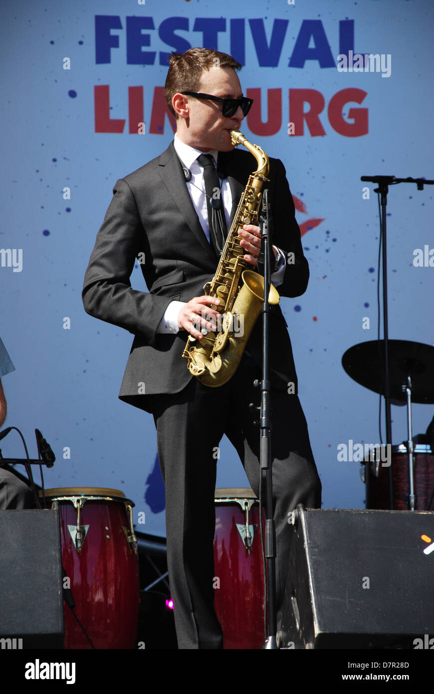 New cool collective hi-res stock photography and images - Alamy