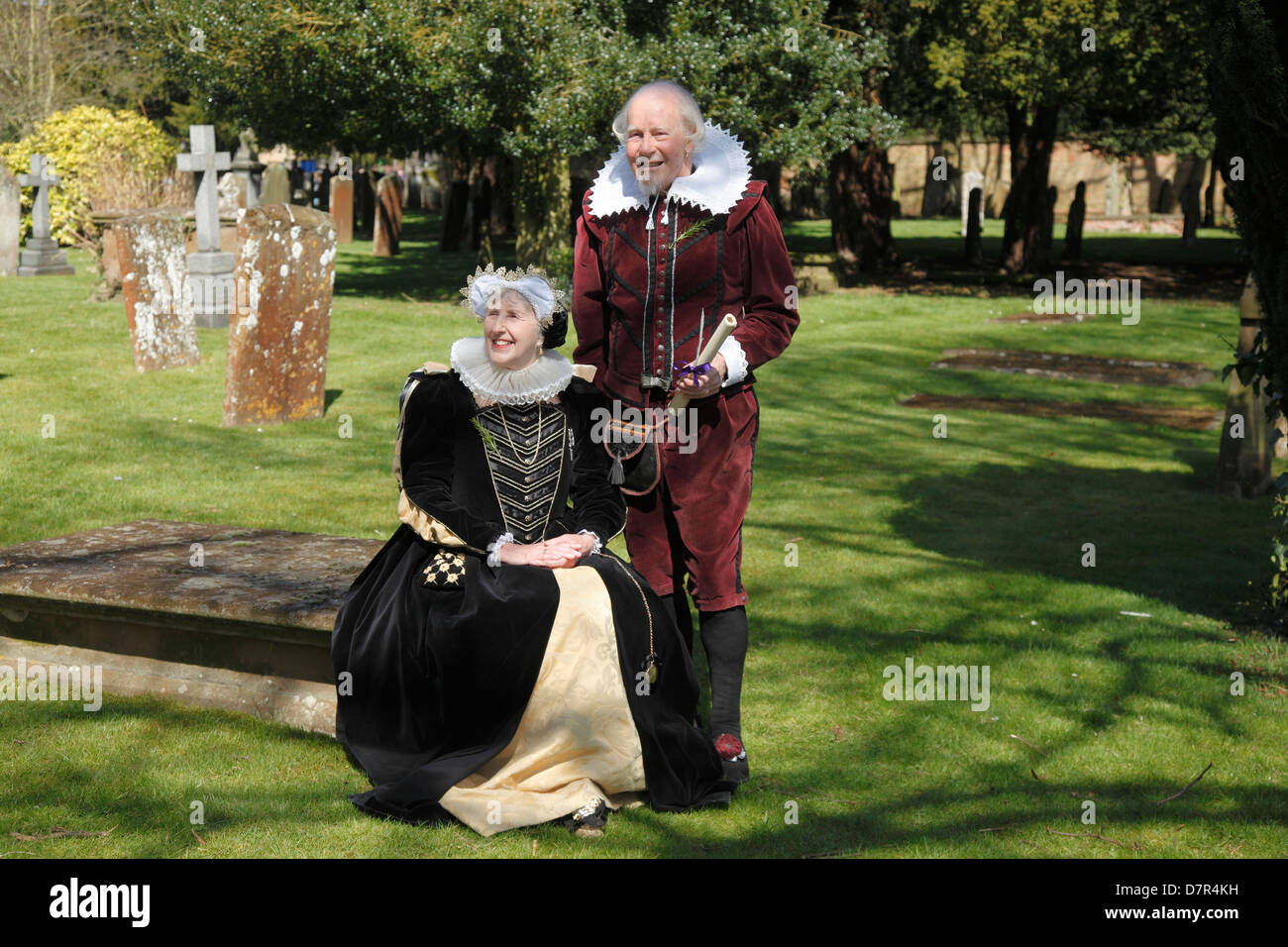 Anne Hathaway And Adam Shulman Shakespeare