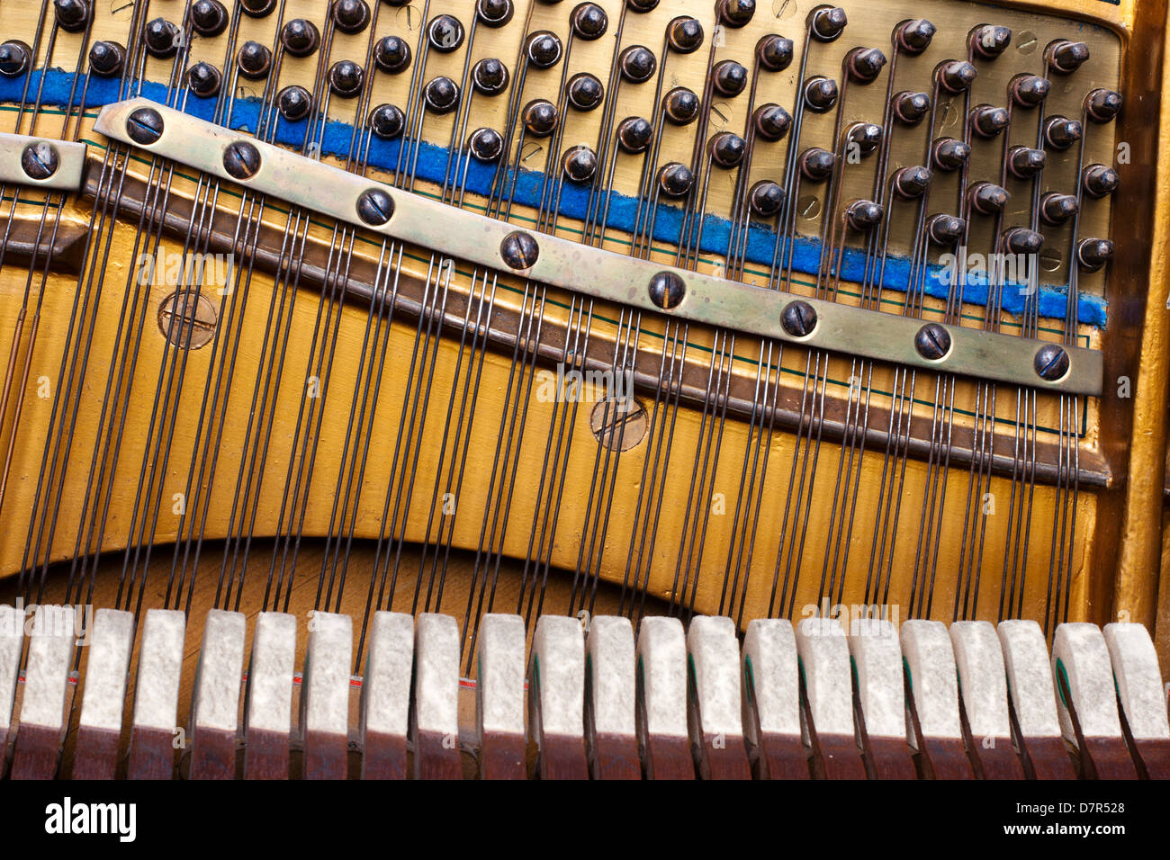 old inside element piano Stock Photo - Alamy