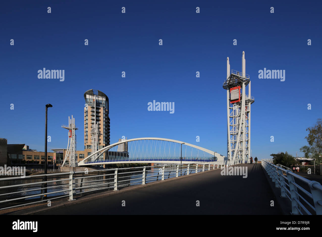 Millennium Bridge, Salford Quays, Manchester Stock Photo - Alamy