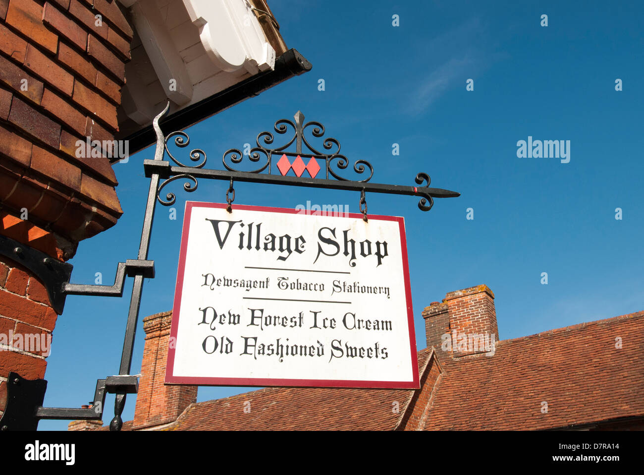 Old fashioned sign in hi-res stock photography and images - Alamy