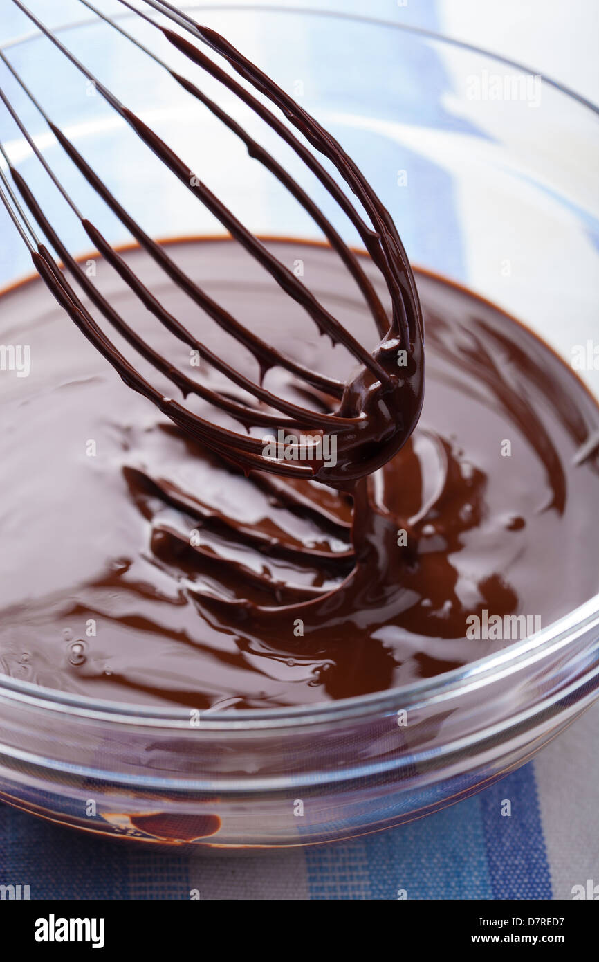 melted chocolate for cooking Stock Photo - Alamy
