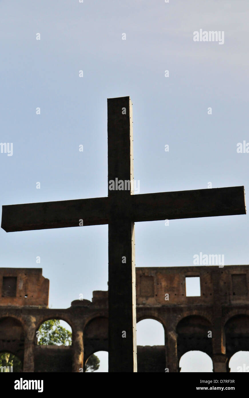 Simple cross, Colosseum, Rome, Italy Stock Photo - Alamy