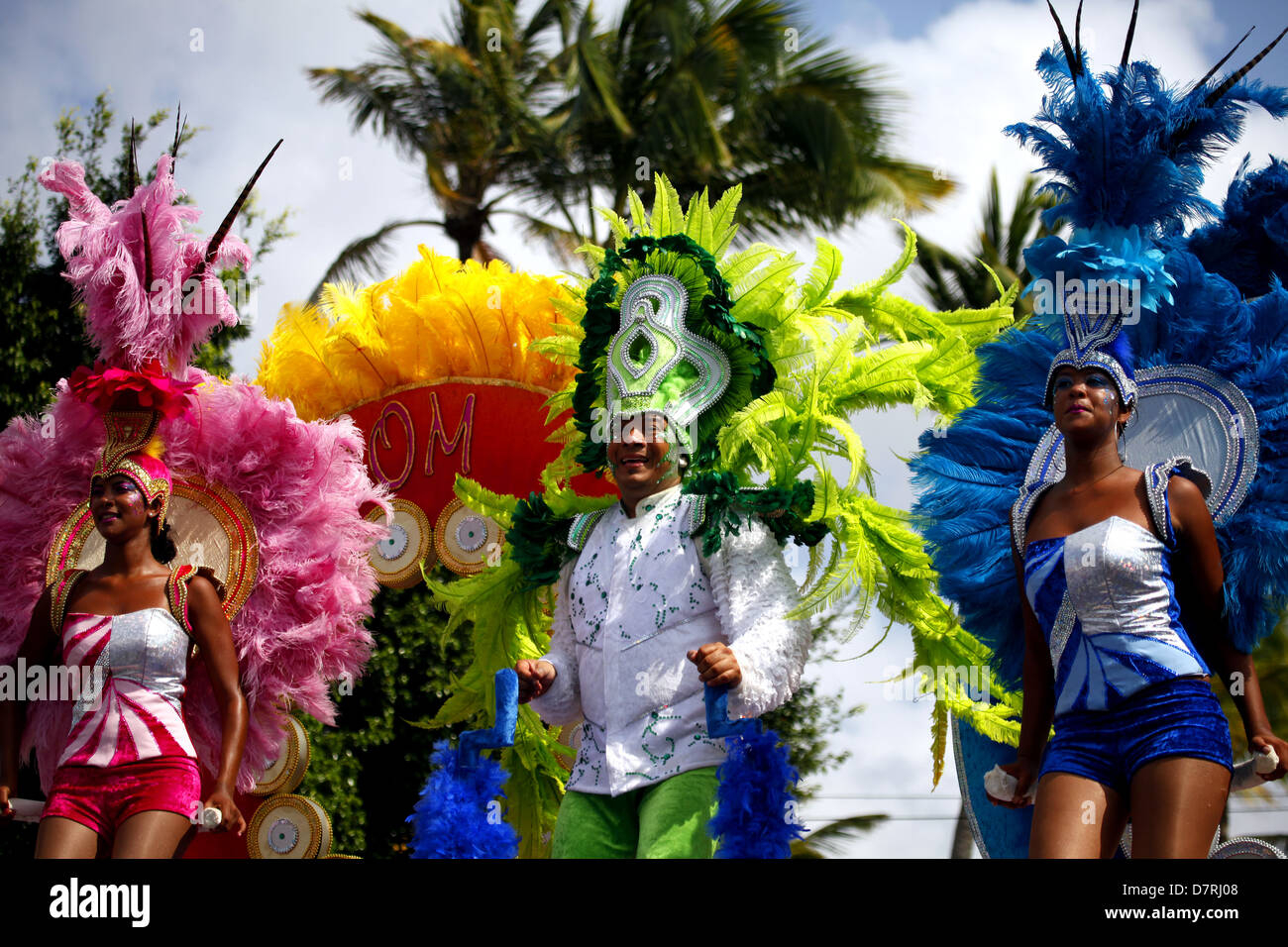 Carnival grand parade hi-res stock photography and images - Alamy