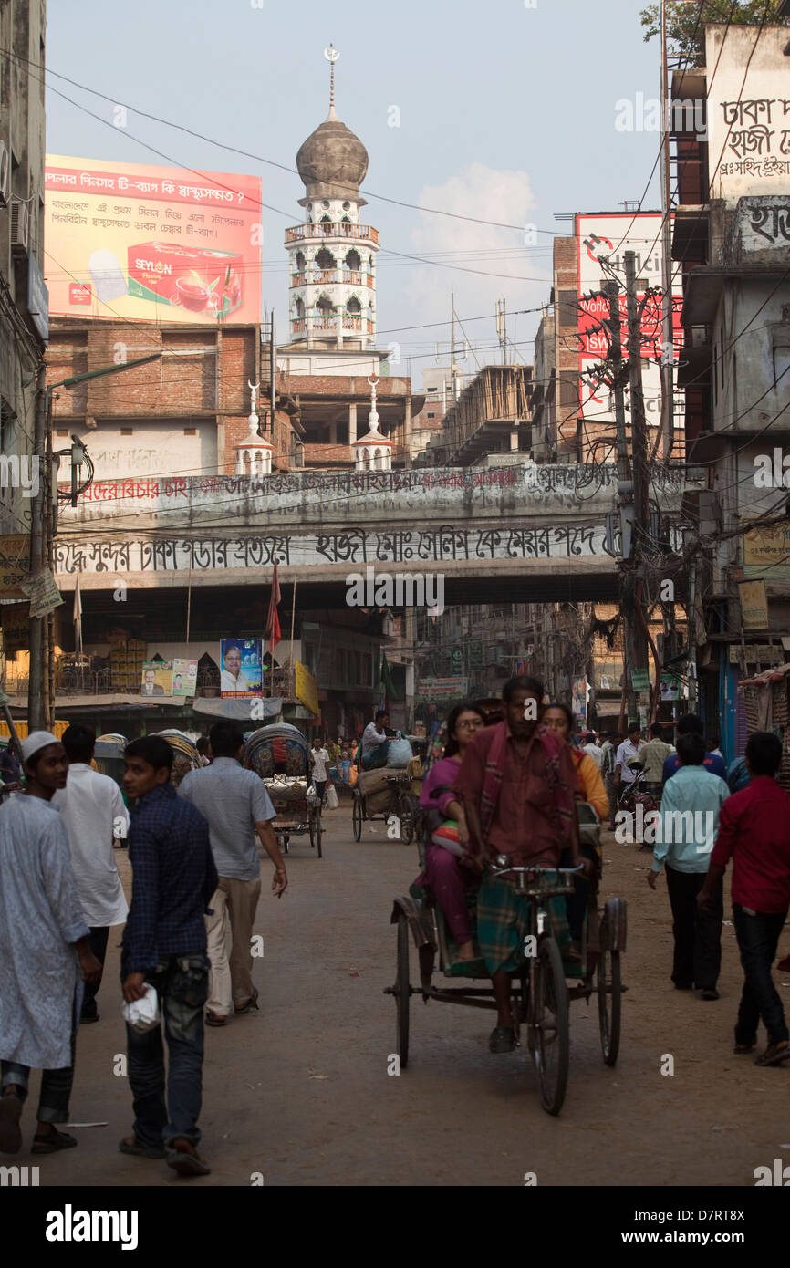 Street in old dhaka bangladesh hi-res stock photography and images - Alamy