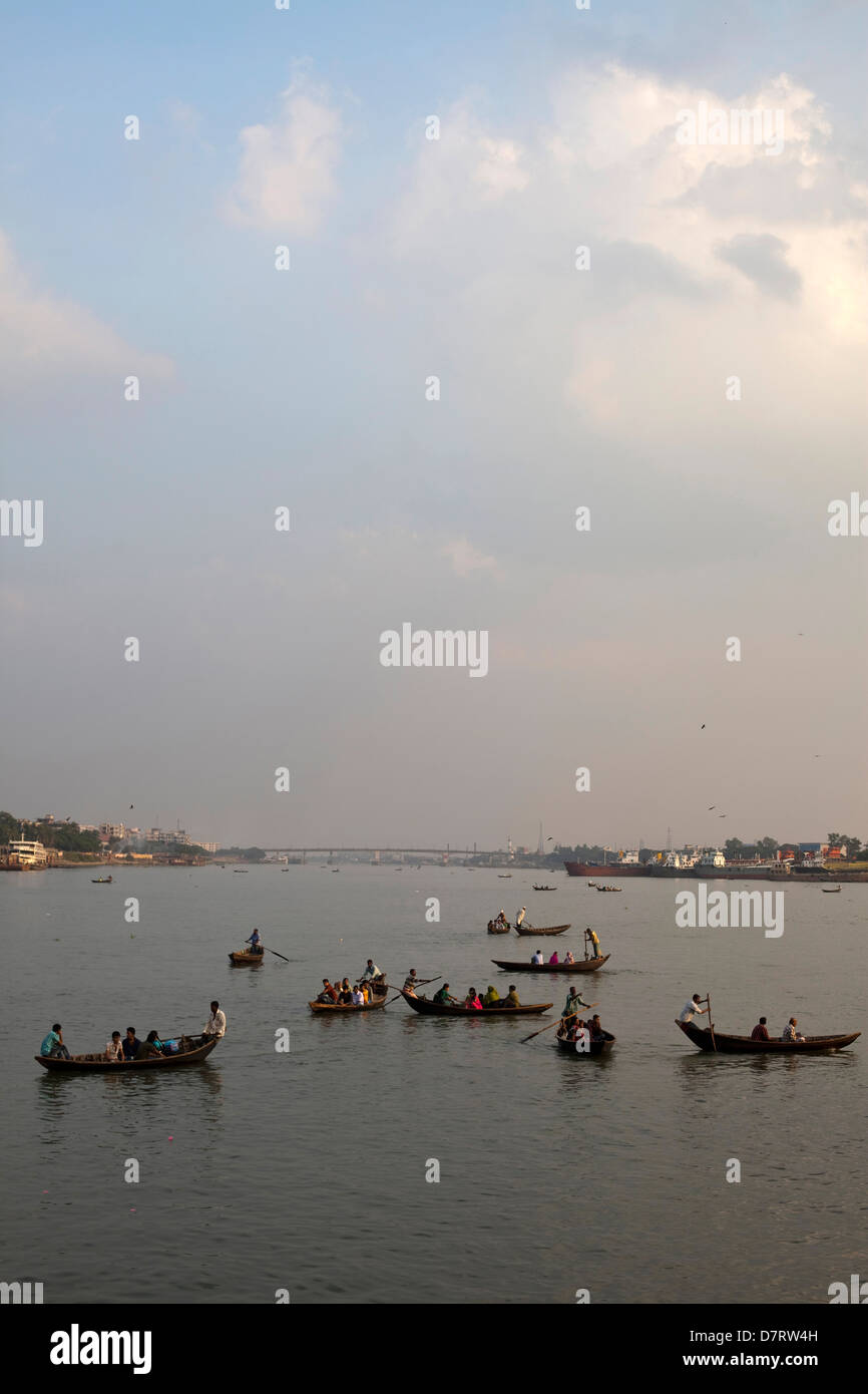 Buriganga river hi-res stock photography and images - Alamy