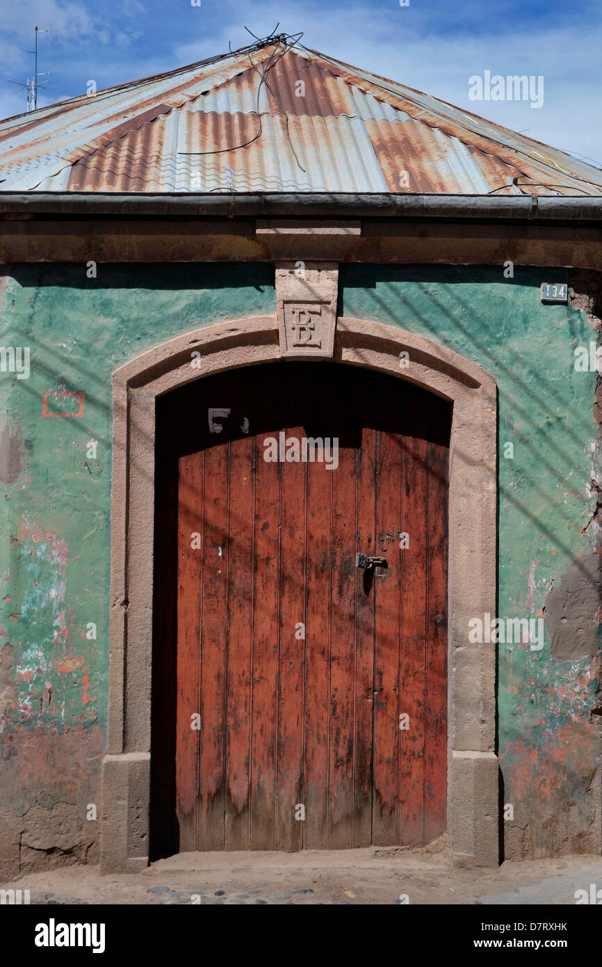 A colonial style door in the Peruvian village of Chivay Stock Photo - Alamy