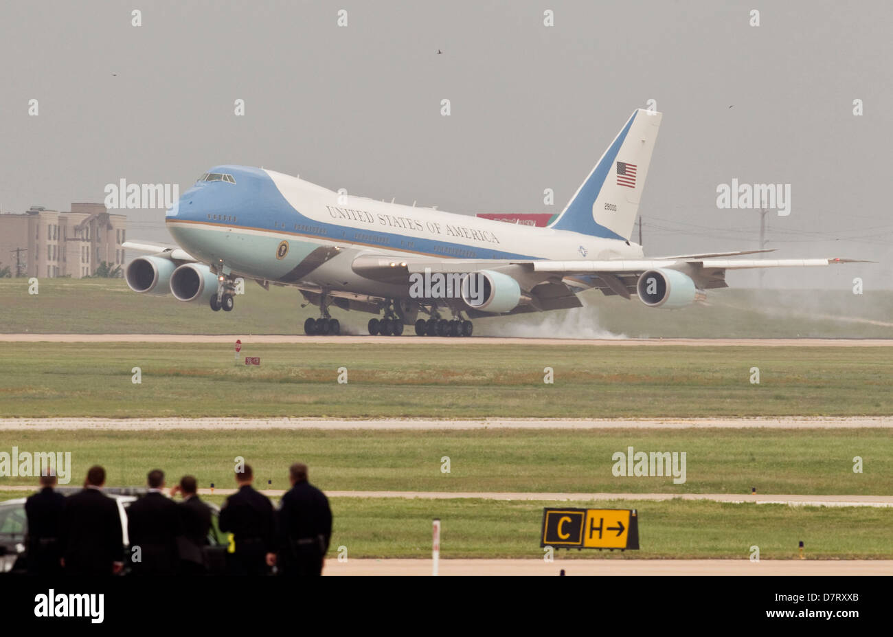 Air Force One, the official aircraft of the President of the United ...