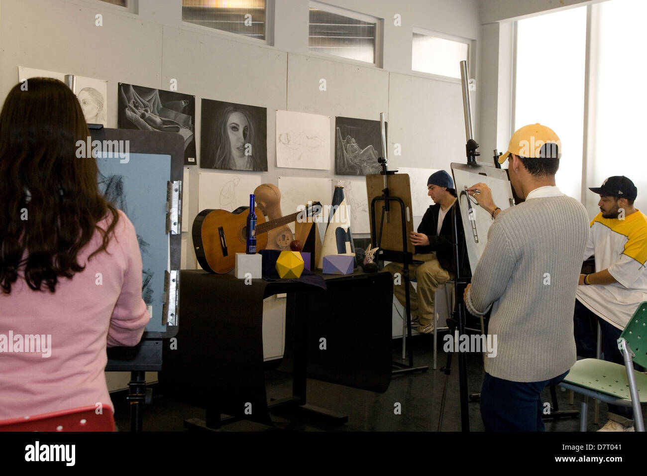 still-life art class Stock Photo - Alamy