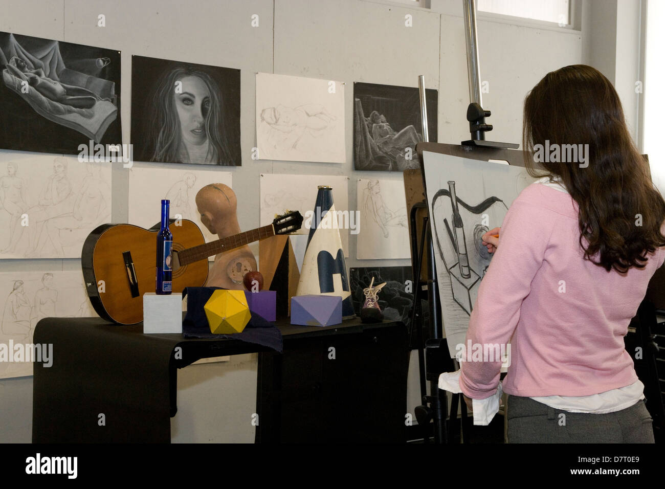 still-life art class Stock Photo - Alamy