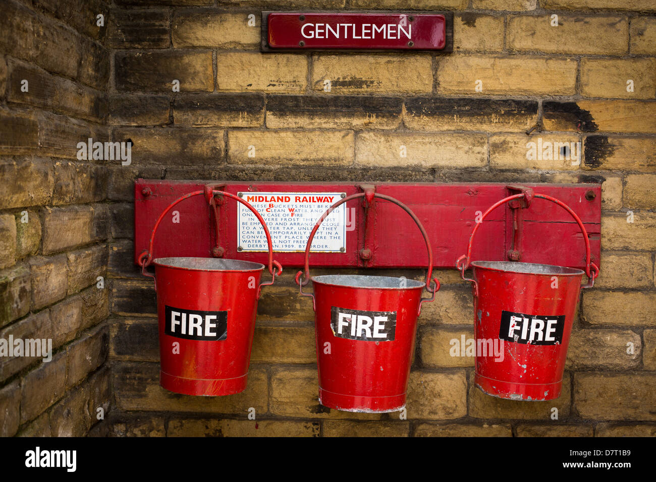 Old fire station sign hi-res stock photography and images - Alamy