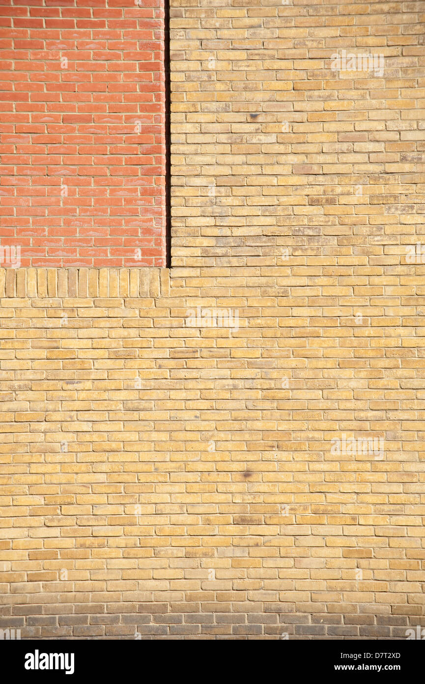 Red brick yellow brick hi-res stock photography and images - Alamy