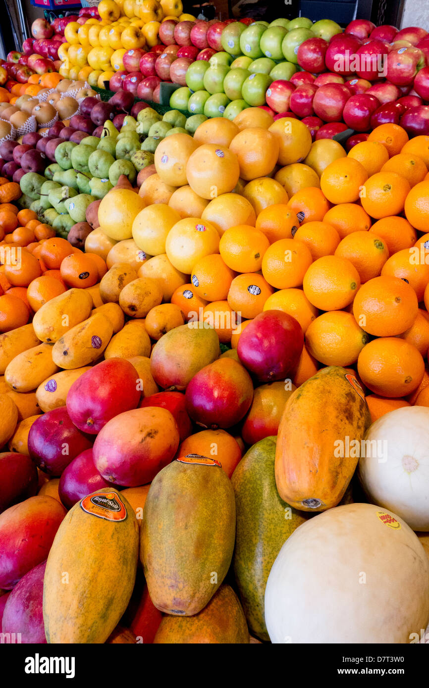 Fruit Market High Resolution Stock Photography and Images - Alamy
