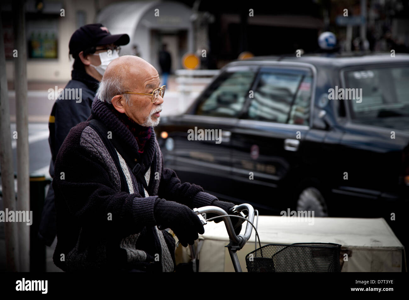 Japanese postman hi-res stock photography and images - Alamy