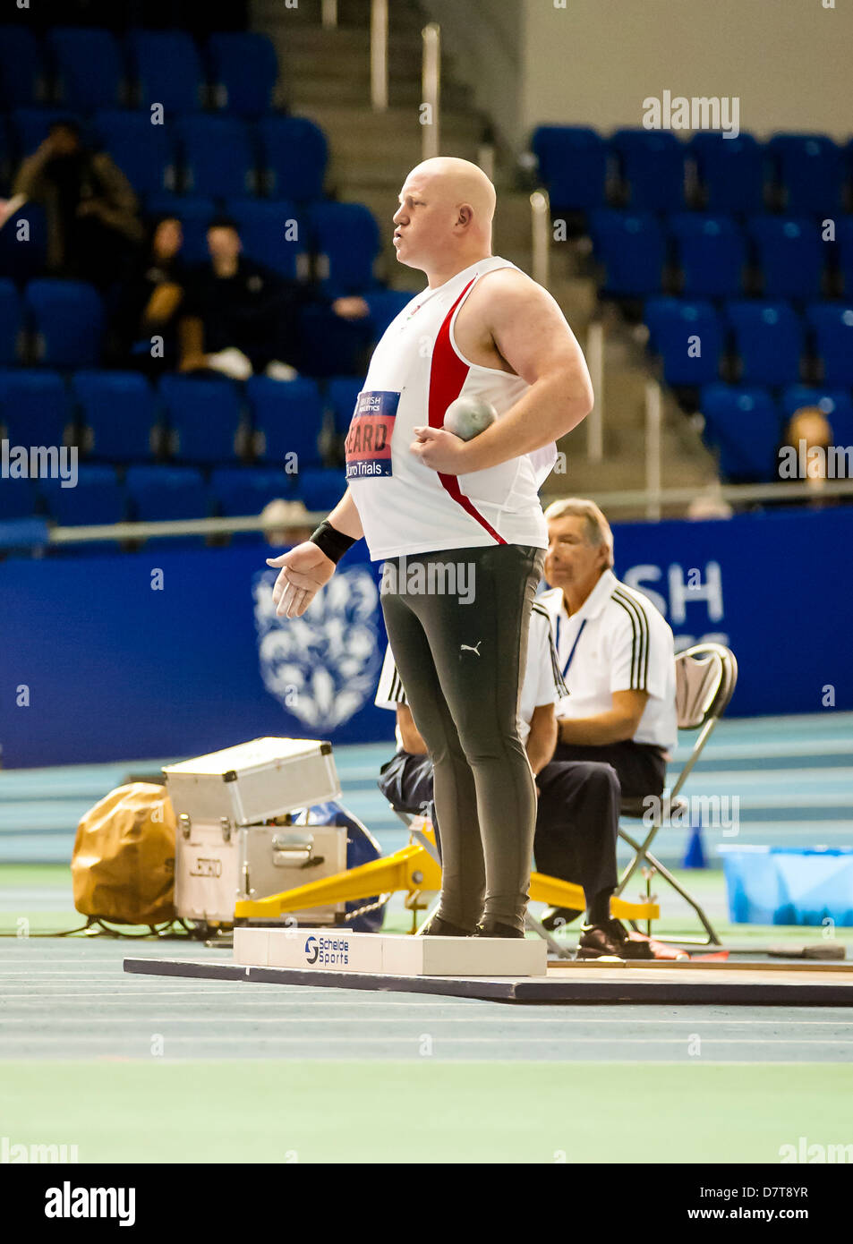 10 FEB - Greg BEARD, Men's Shot Put Final, 2013 UK Indoor Championships ...
