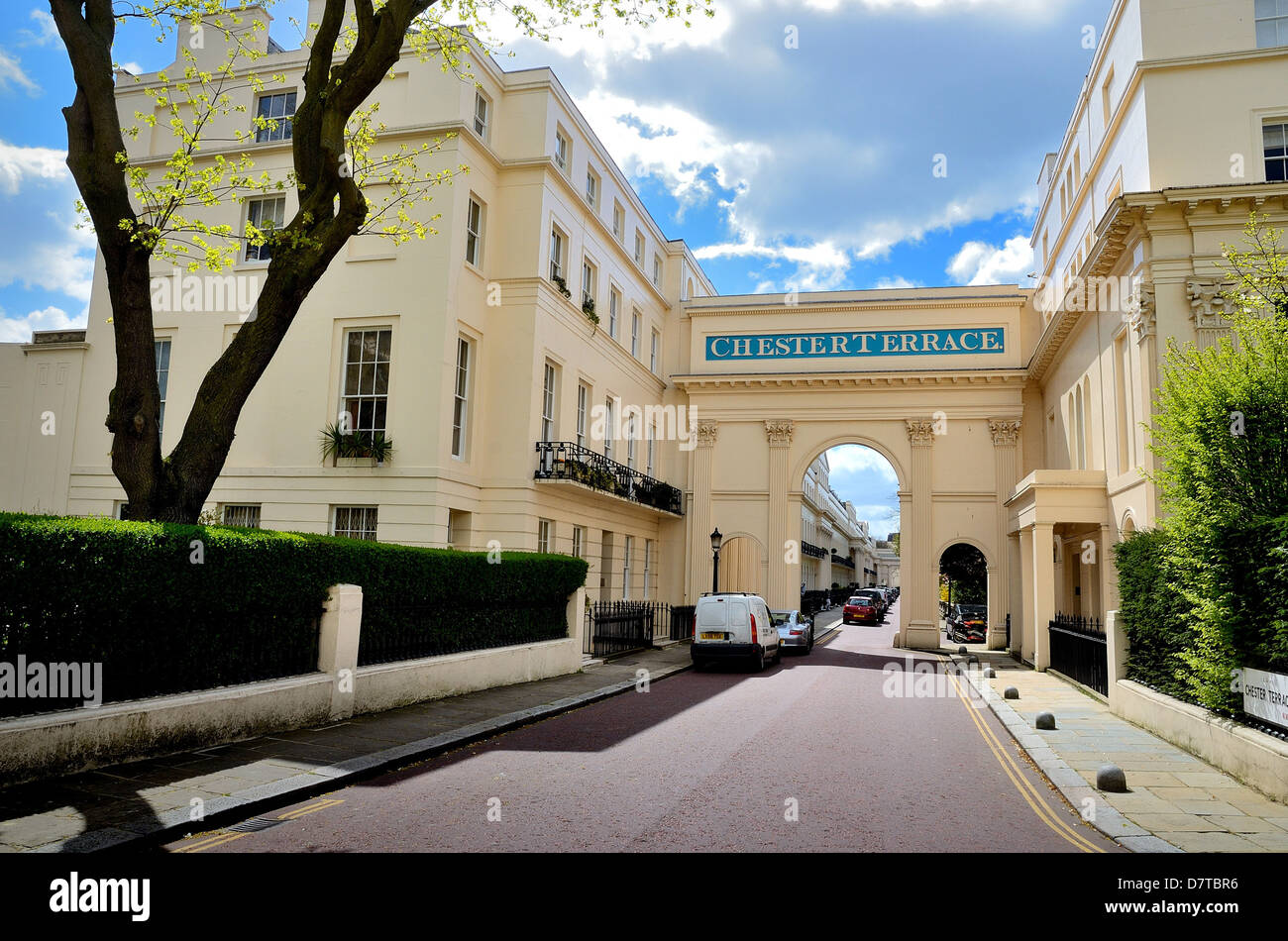 Chester terrace entrance hi-res stock photography and images - Alamy