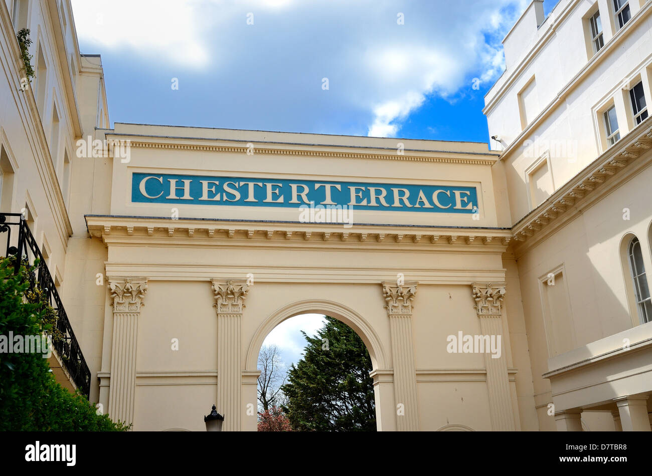 Chester Terrace Regents Park London Stock Photo - Alamy