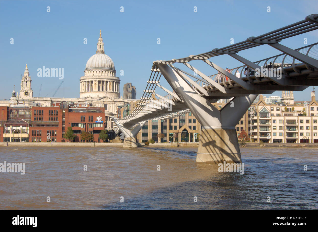 Saint Pauls Cathedral and Millennium Bridge in London, England Stock ...