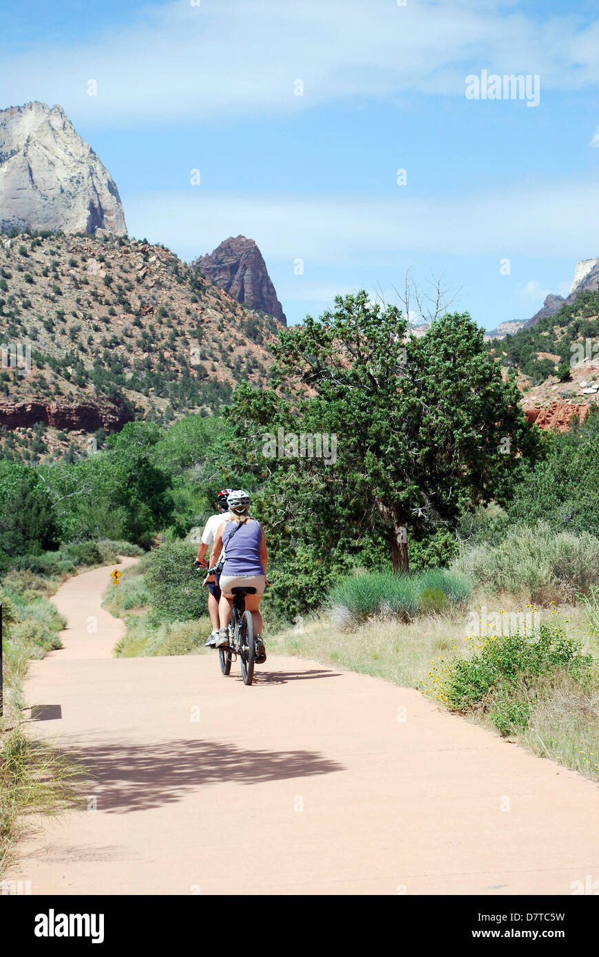 Biking along Pa'rus Trail, Zion National Park, Utah Stock Photo - Alamy