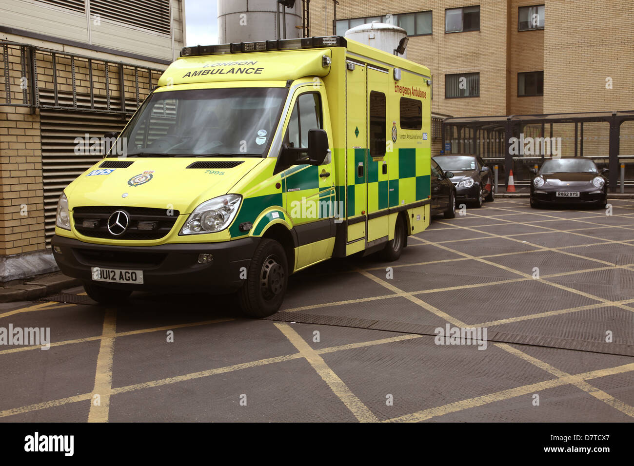 May 2013 - UK ambulance in London Stock Photo - Alamy