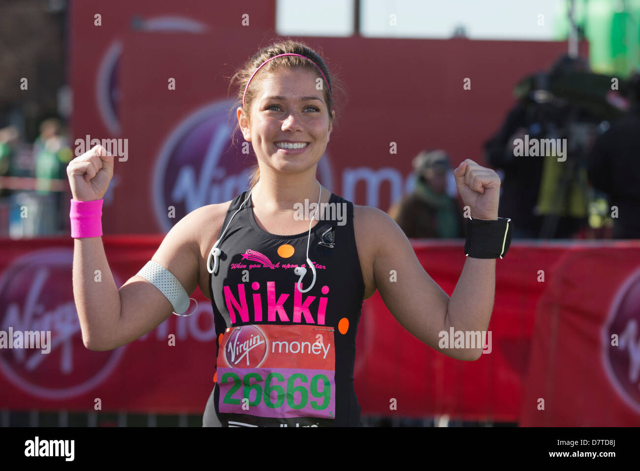 Actress and Model Nikki Sanderson. Celebrity Runners at a photocall ...
