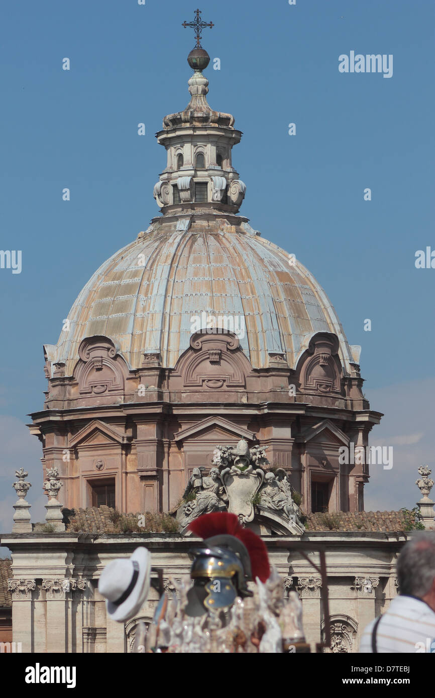 Roman centurion statue hi-res stock photography and images - Alamy