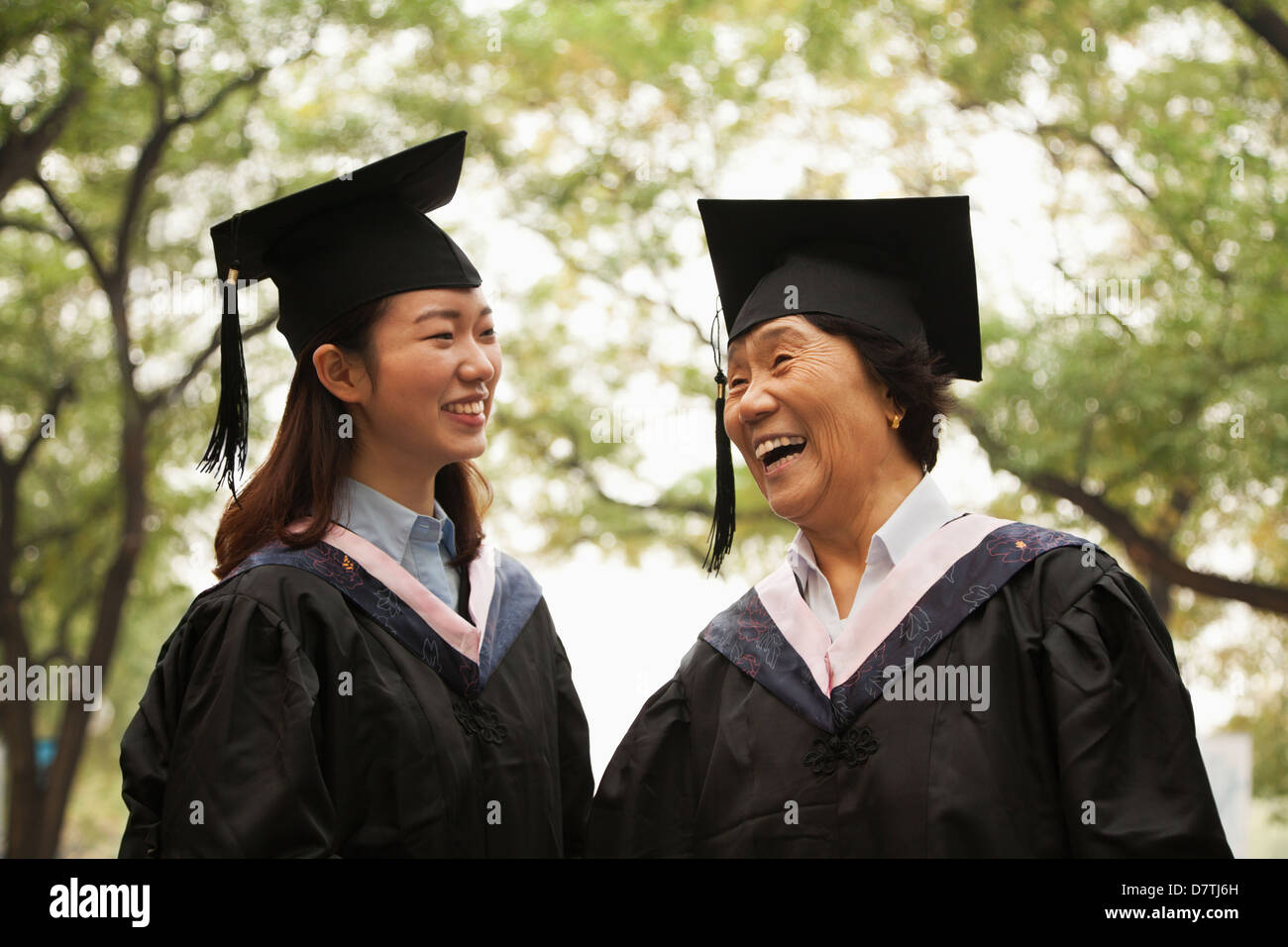 Professor on campus hi-res stock photography and images - Alamy