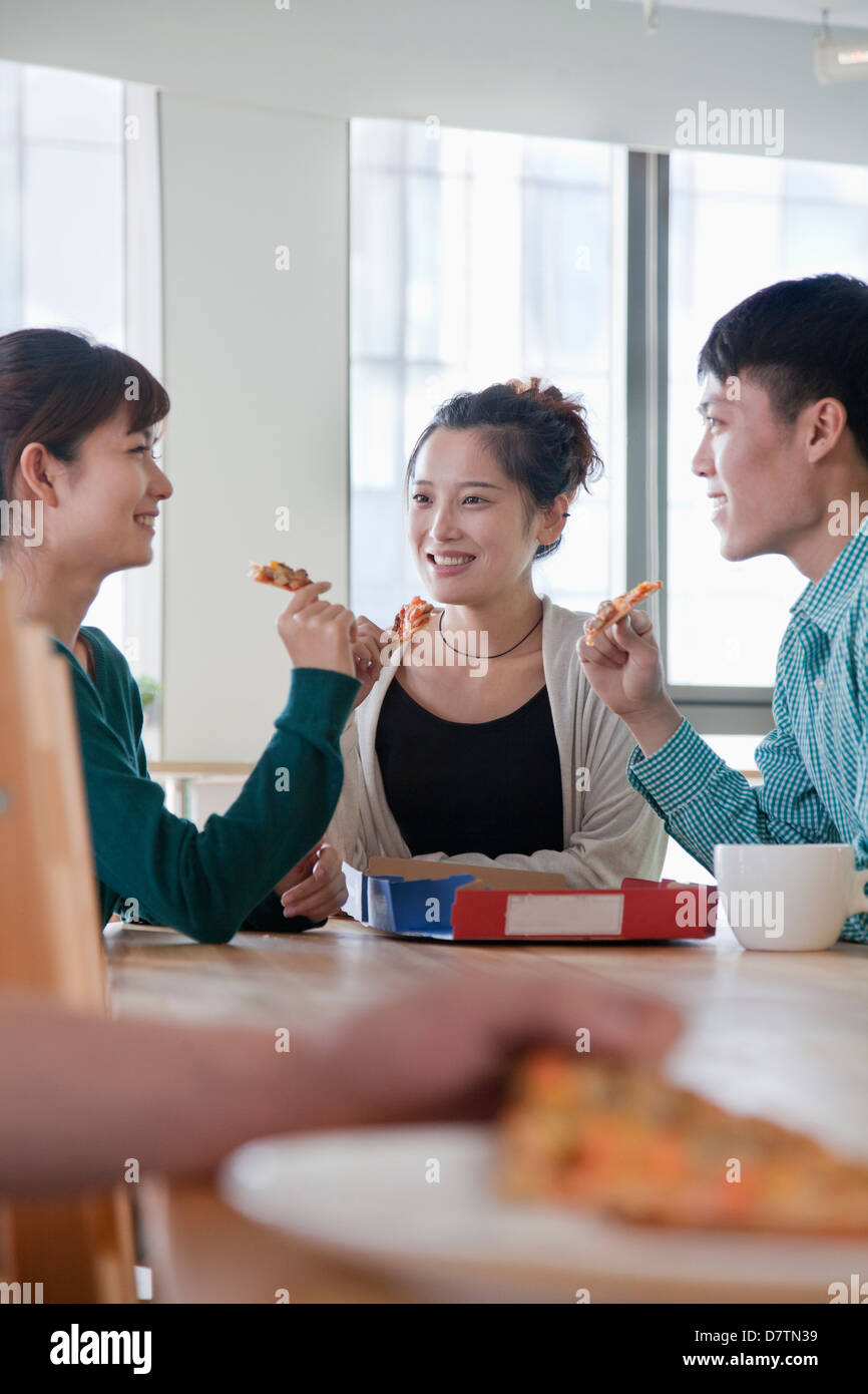 Lunch break in the office Stock Photo - Alamy